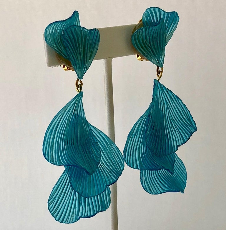 Cilea Paris Large Architectural Wave Earrings at 1stDibs