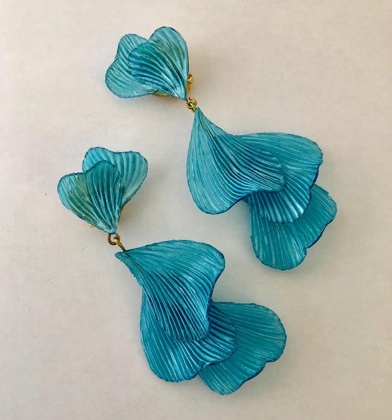 Cilea Paris Large Architectural Wave Earrings at 1stDibs
