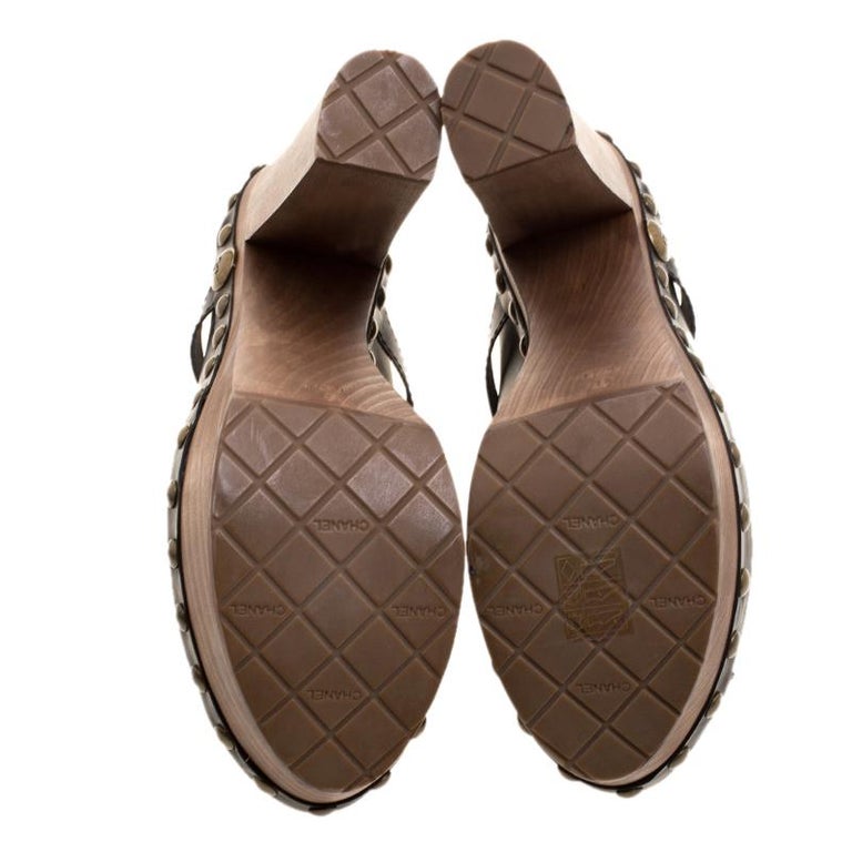 Chanel Black Leather Platform Wooden Clogs Size 40 For Sale at 1stDibs