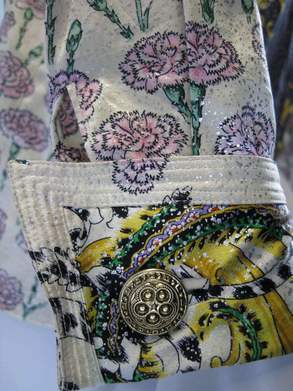 Gianni Versace Silk Floral Motif Print Blouse For Sale at 1stdibs