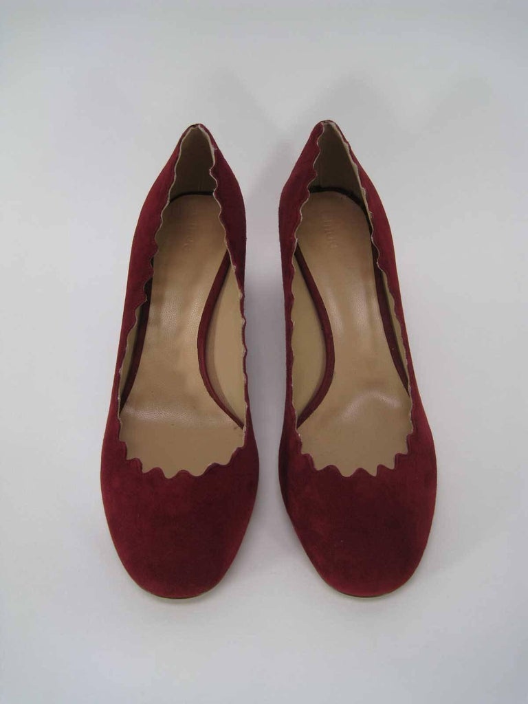 Chloe Burgundy Suede Lauren Heels with Scalloped Edges 39 at 1stDibs