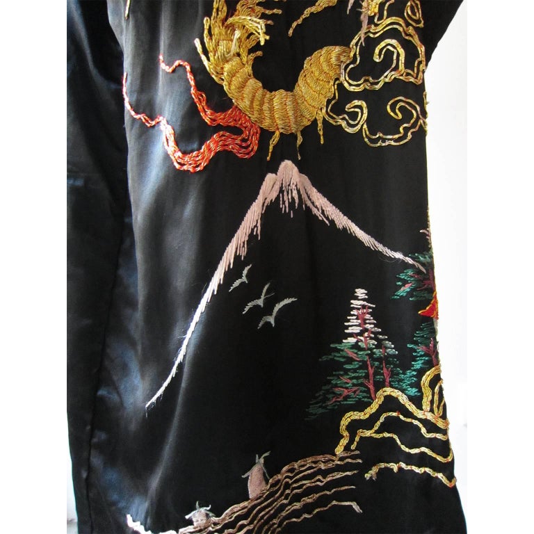 Golden Dragon Fuku Ryu Kimono Robe, 1940s at 1stDibs | golden dragon kimono
