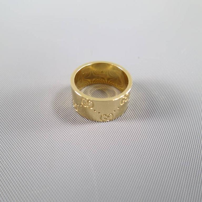 GUCCI 18K Gold Monogram Engraved Icon Band Ring at 1stdibs