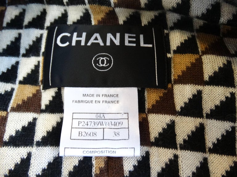 2004 Chanel Ready-to-Wear Runway Tweed Jacket at 1stDibs