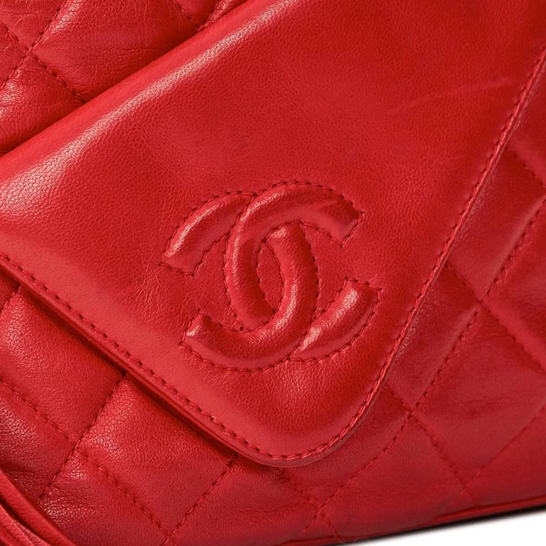 1990 Chanel Red Quilted Lambskin Vintage Camera Bag at 1stDibs | chanel ...