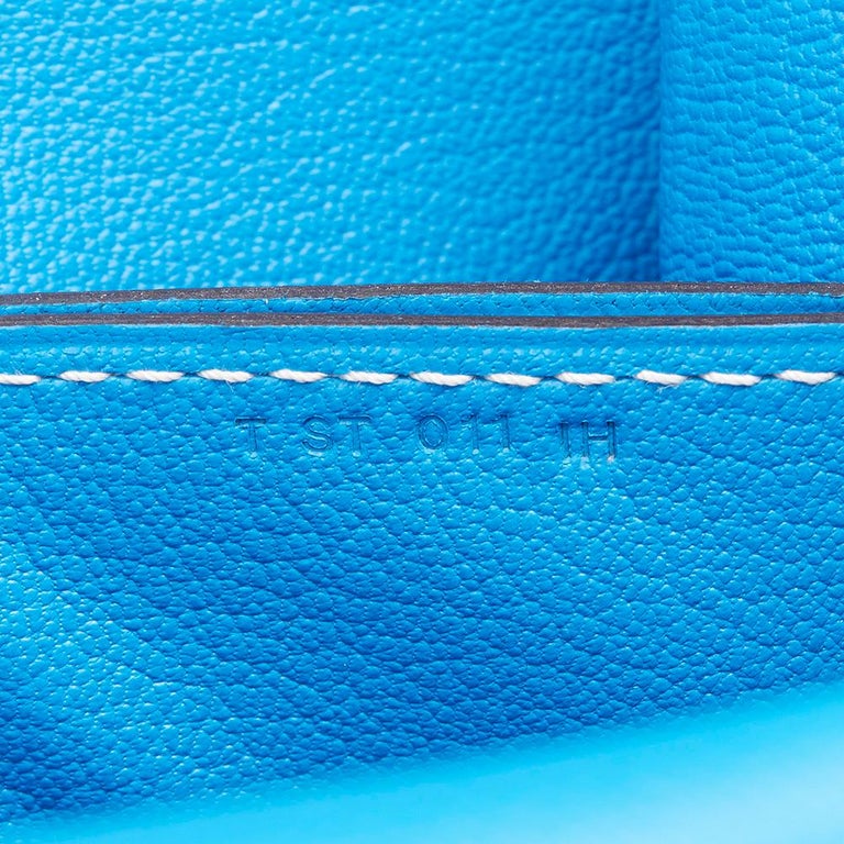 Hermes Blue Hydra Evercolour Leather Roulis 23 Bag, 2105 at 1stDibs ...
