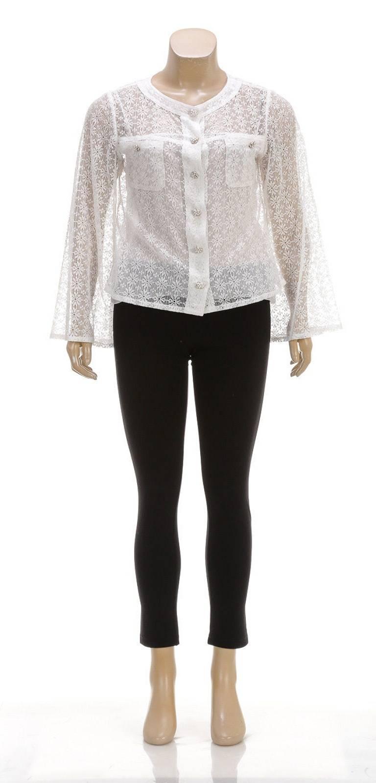 Chanel White Long Sleeve Lace Top (Size 36) For Sale at 1stDibs