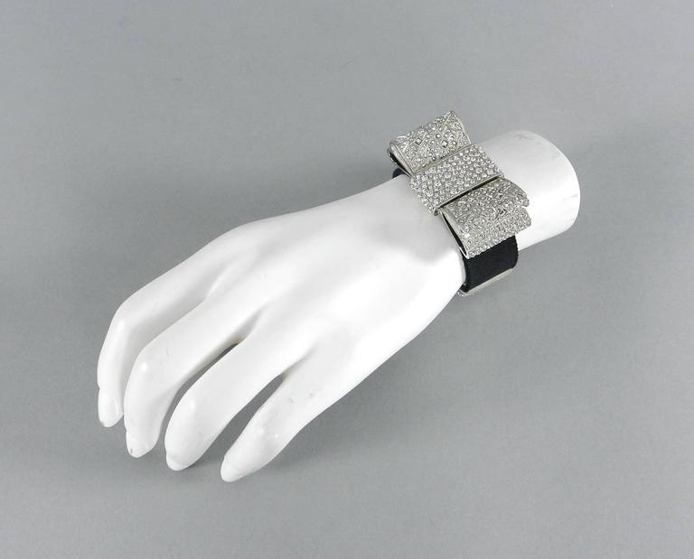 Chanel 13B Rhinestone Jewelled Bow Bracelet at 1stDibs | chanel.13.br