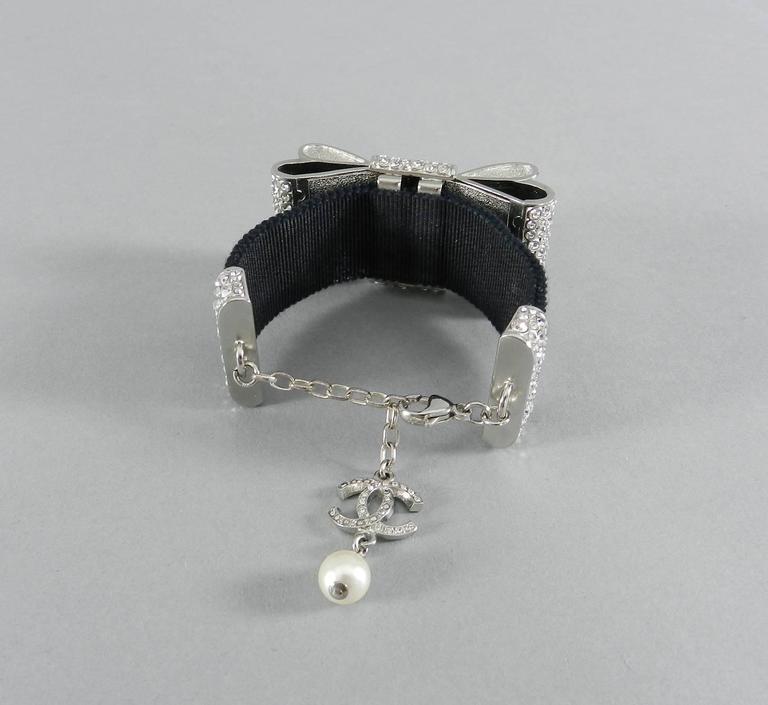 Chanel 13B Rhinestone Jewelled Bow Bracelet at 1stDibs | chanel.13.br