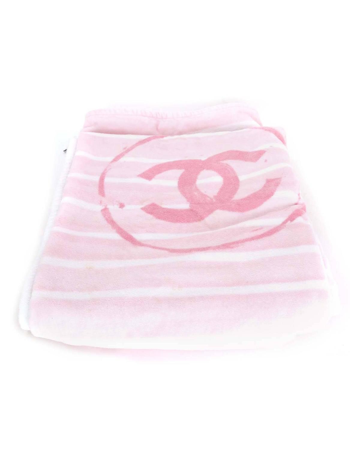 Chanel Pink and White CC Terrycloth Bag and Beach Towel Set SHW For ...