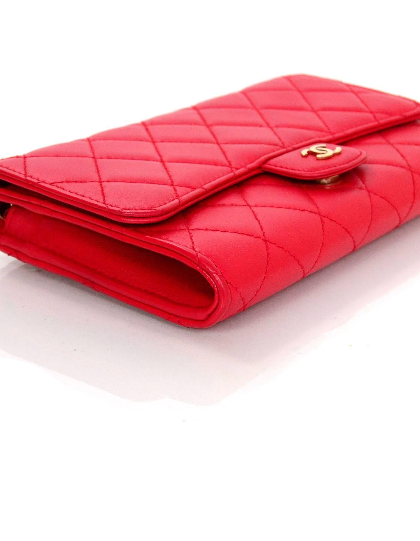 Chanel Red Quilted Lambskin Wallet with Detachable Chain Bag/ Clutch ...