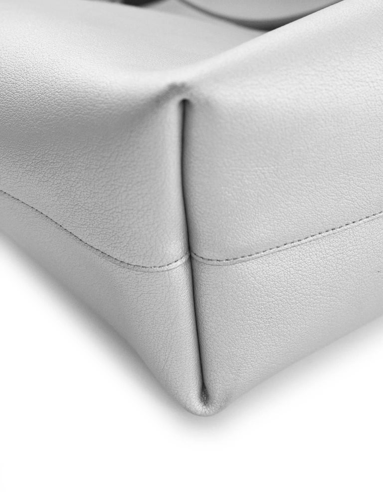 Saint Laurent Silver Leather Large Shopping Tote Bag w/ Insert For Sale ...