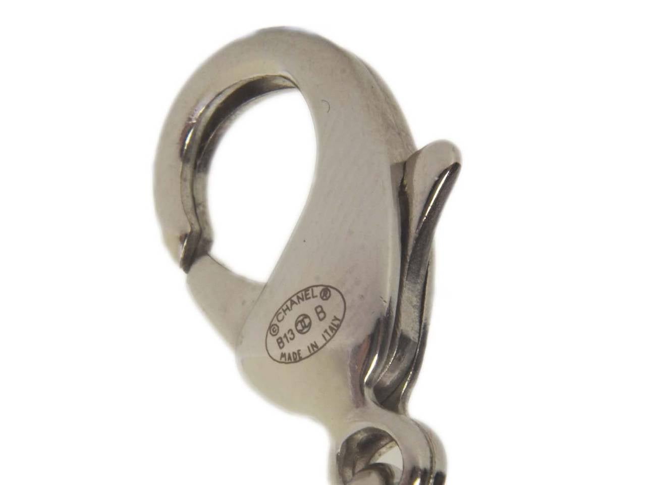 CHANEL Grey Velvet Woven Silver Oversized Chain Link Necklace For Sale ...