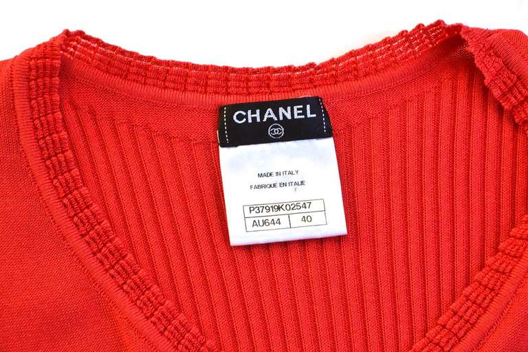 CHANEL Red/Orange Ribbed Knit Stretch Dress With CC Logo Sz 6 at 1stDibs