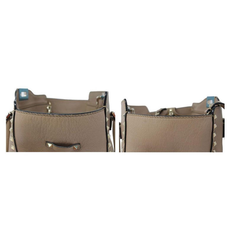 Valentino Rockstud Trapeze Medium Tan Leather Gold Studded Shoulder Bag ...