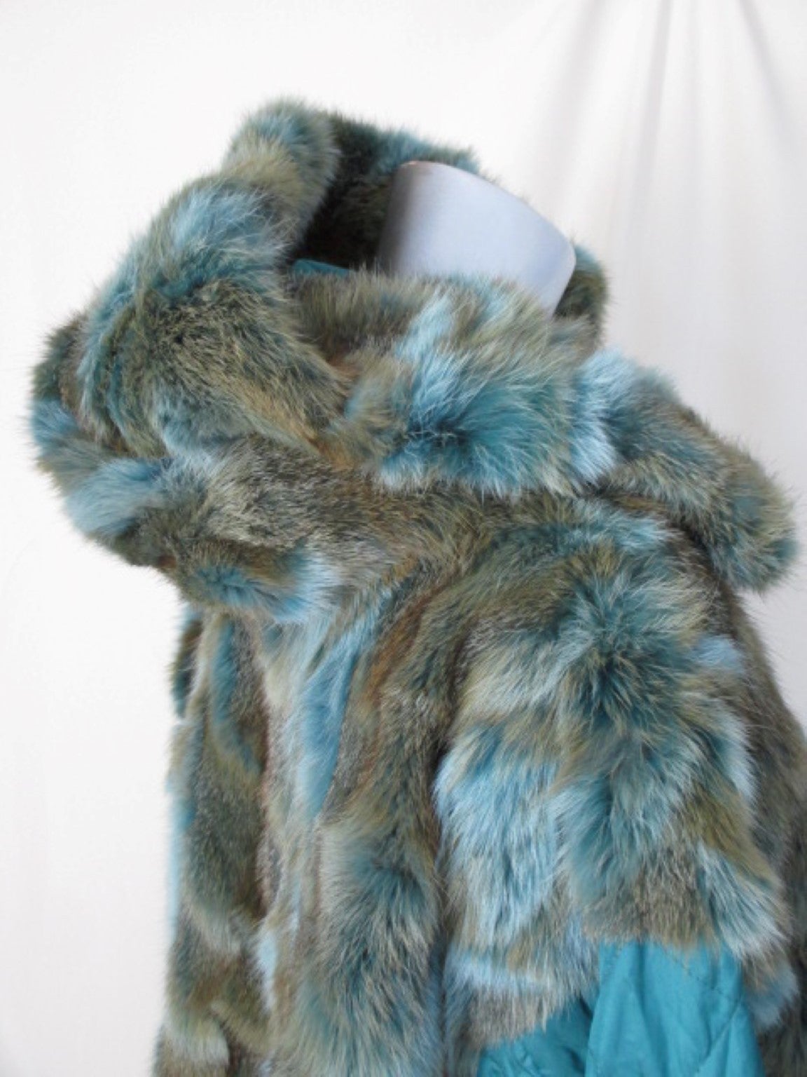 Outrageous reversible turquoise hooded fox fur coat at 1stDibs | belseta ps