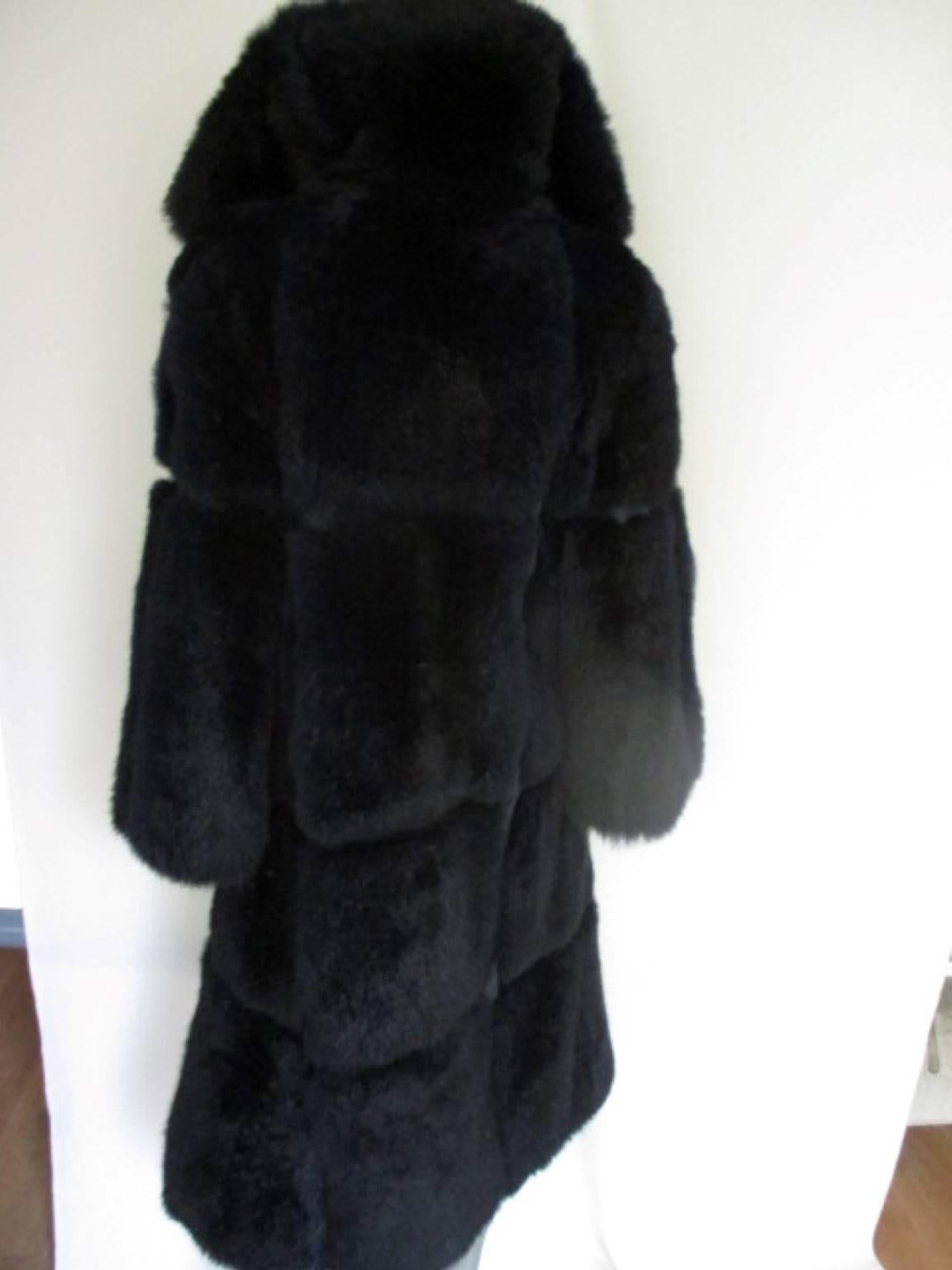Pierre Balmain Dark Blue Fur Coat For Sale at 1stDibs | balmain fur ...