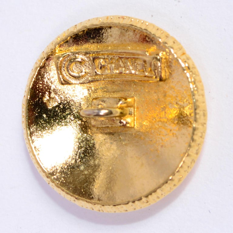 Chanel Gold Buttons Set of 13 Replacement Starburst CC Logo Buttons at ...
