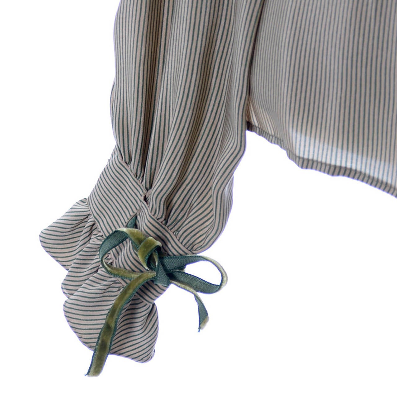 Valentino Boutique Vintage Blouse Green Taupe Silk Velvet Ribbon bow ...