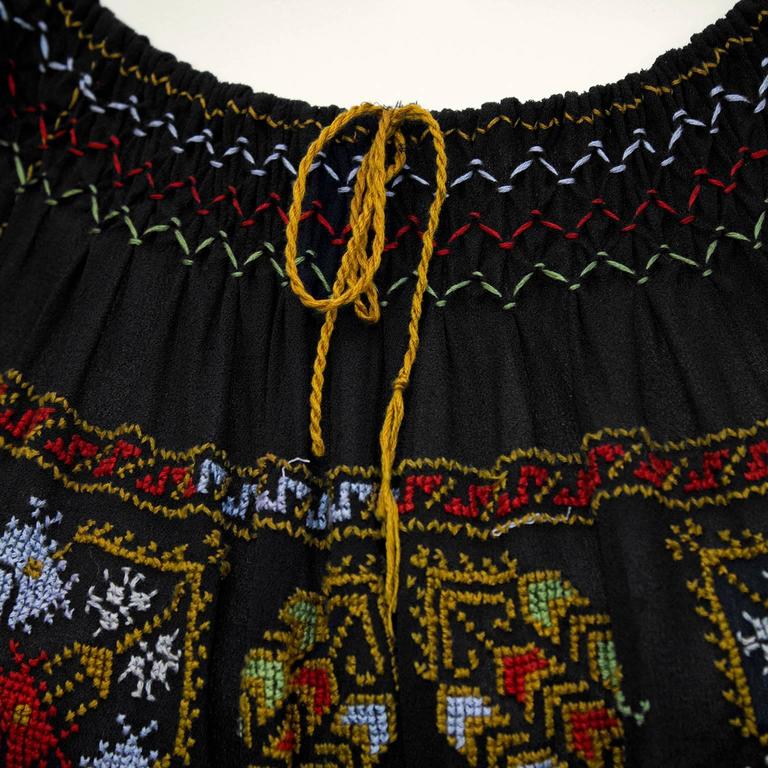 1940's Anonymous Black Hand Embroidered Smock Top For Sale at 1stDibs