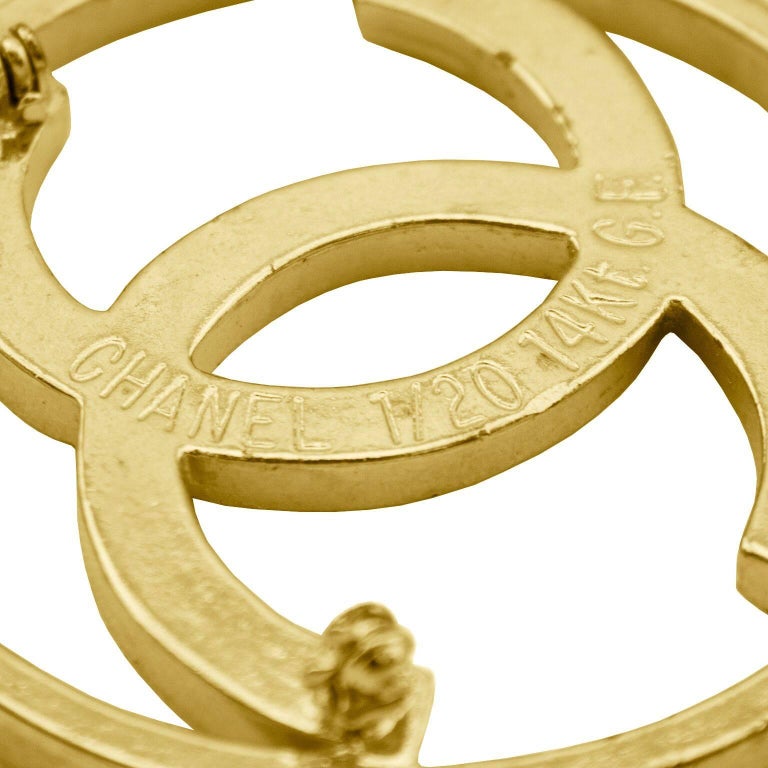 Early 1980s Chanel 14kt Filled Gold CC logo Pin at 1stDibs | chanel ...