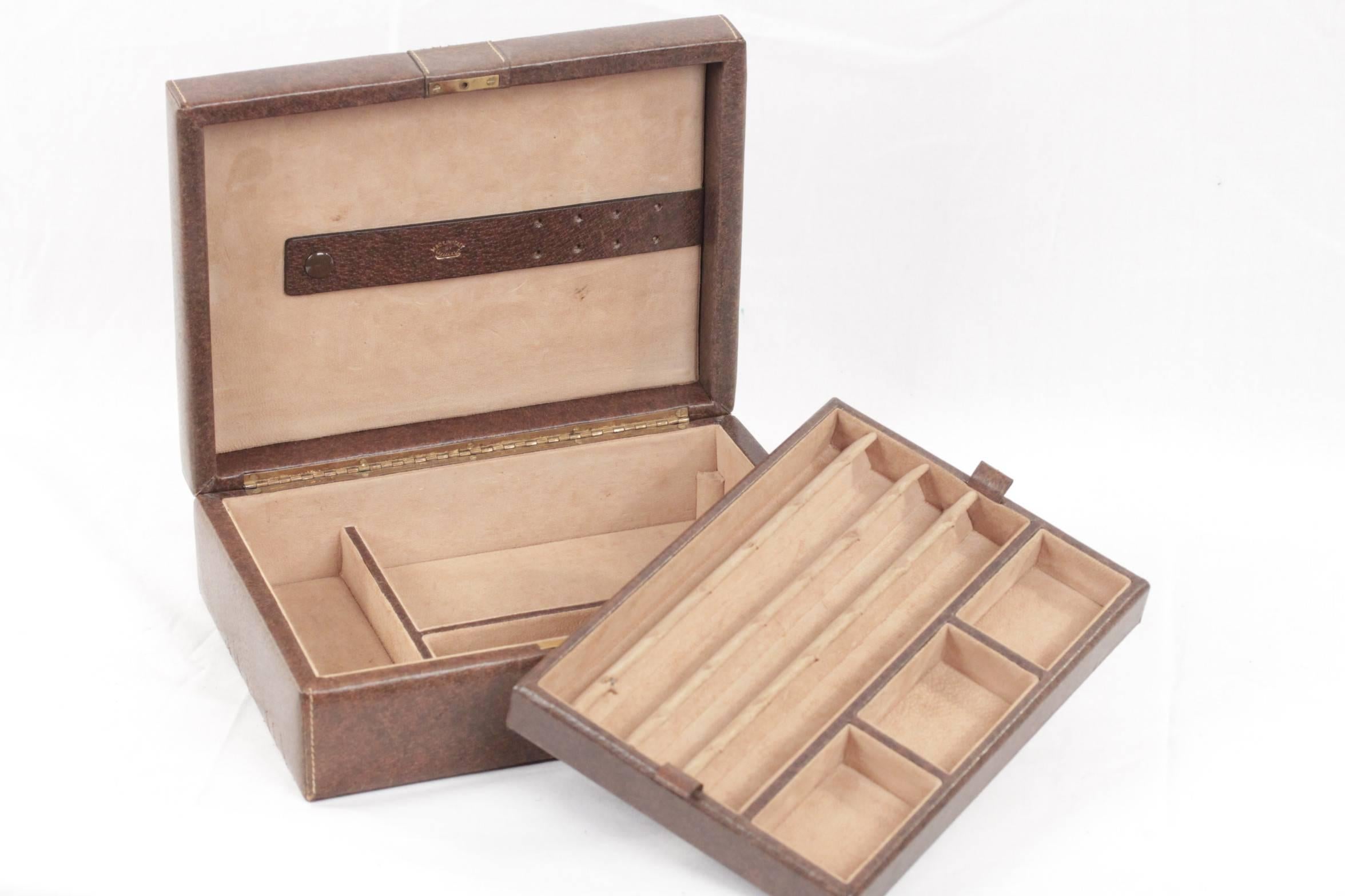 GUCCI VINTAGE Brown Leather BOX JEWELRY CASE w/ STIRRUP Detail HOME ...