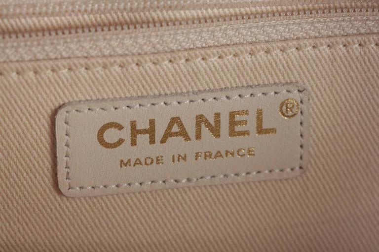 CHANEL Multicolor Quilted Canvas EIFFEL TOWER 2006 Resort SHOULDER BAG ...