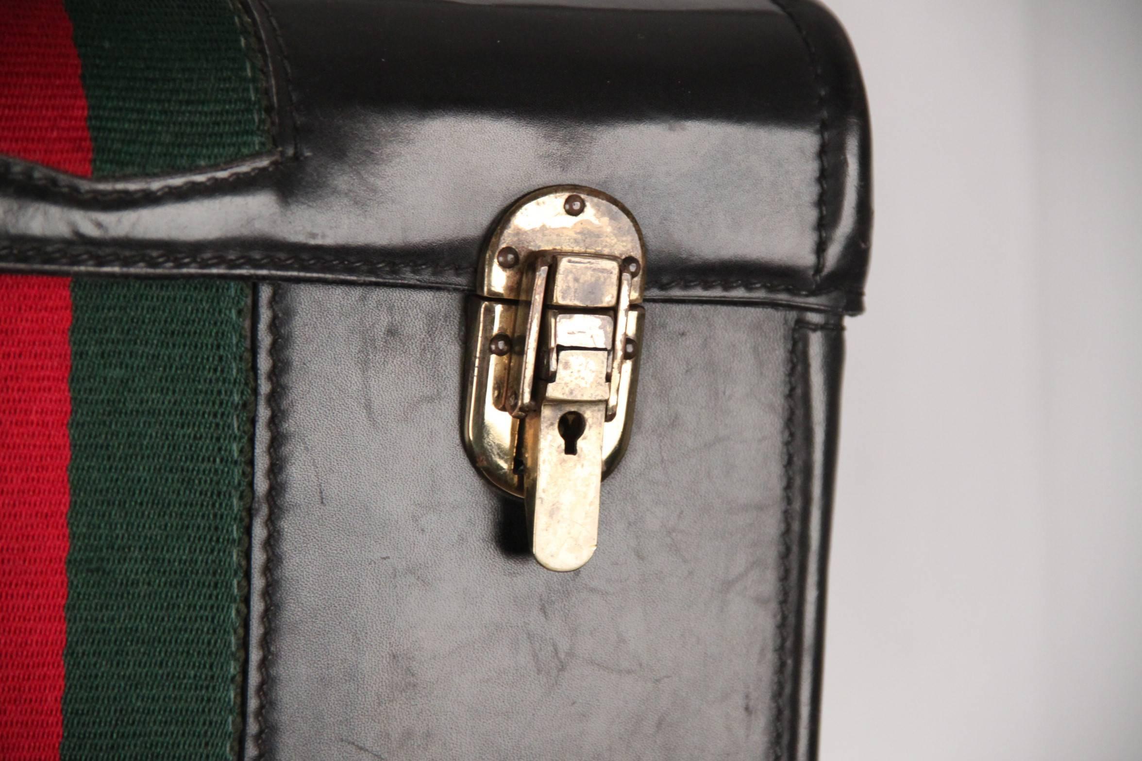 GUCCI VINTAGE Black Leather HARD TRAIN CASE Beauty w/ STRIPES For Sale ...