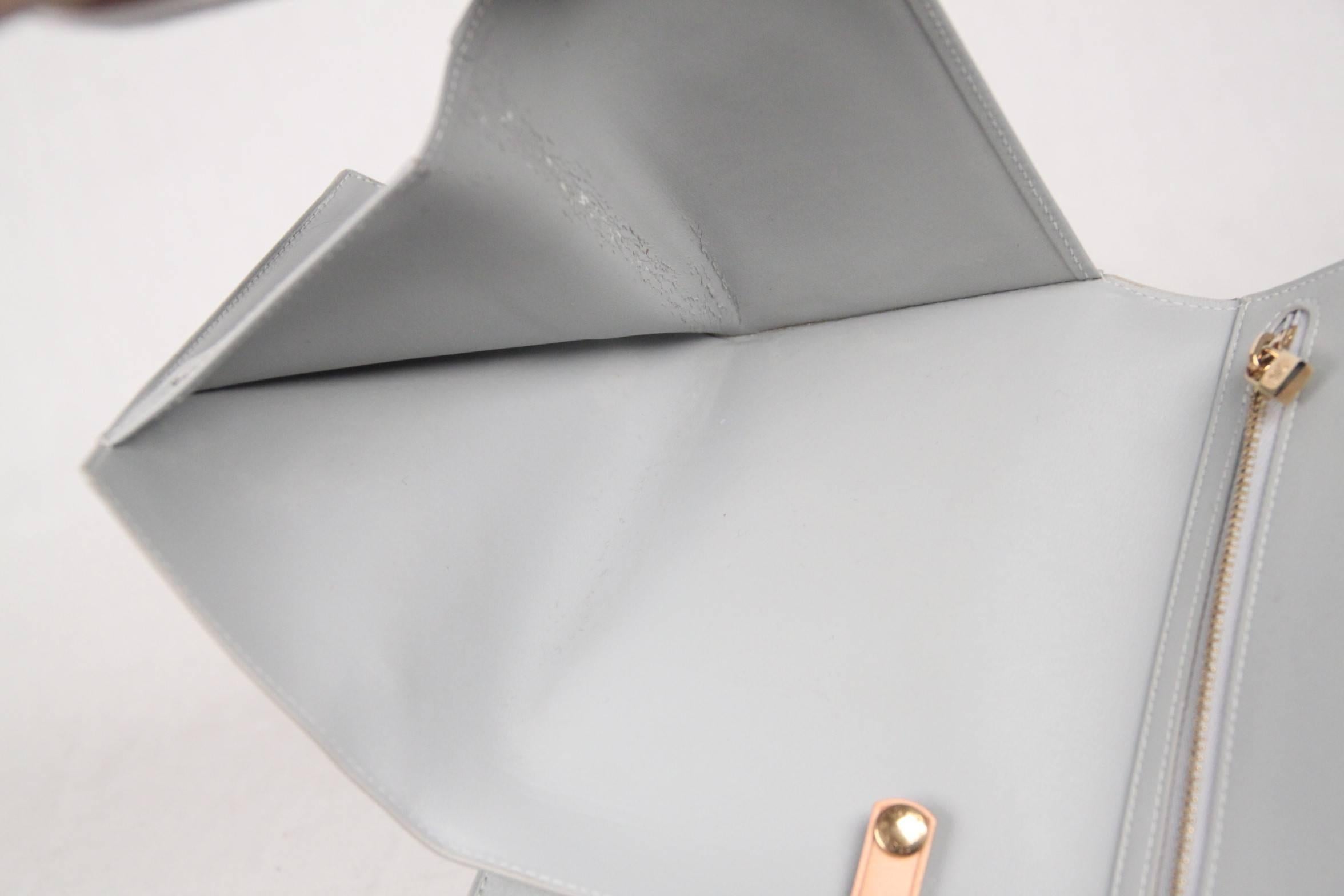 LOUIS VUITTON Gold Green MONOGRAM VERNIS Leather WALKER Wallet at ...