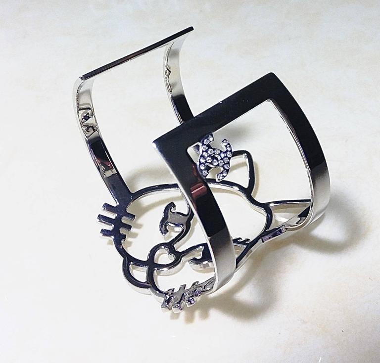 NIB NEW Chanel *ﾟ2016-17 Kitty Choupette Cat Emoji Cuff Bangle Bracelet ...