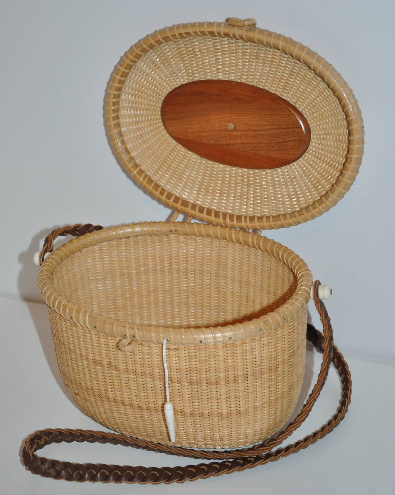 Nantucket Style Hand-Weave Wicker Shoulder Bag at 1stDibs