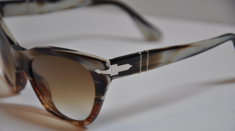 Persol Handmade Warm Tortoise Shell with Polished Gold Hardware ...