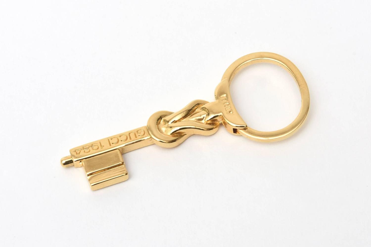 Signed Gucci Gold Plated Key Chain For Sale at 1stdibs