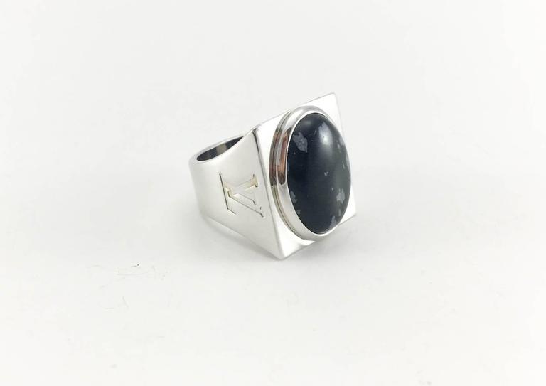 Louis Vuitton Snowflake Collection Silver and Obsidian Men's Ring at ...
