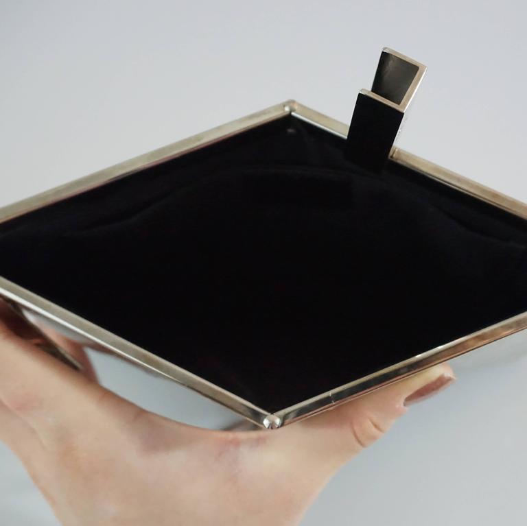 Gucci Silver Crocodile Rectangular Small Shoulder Handbag - SHW For ...