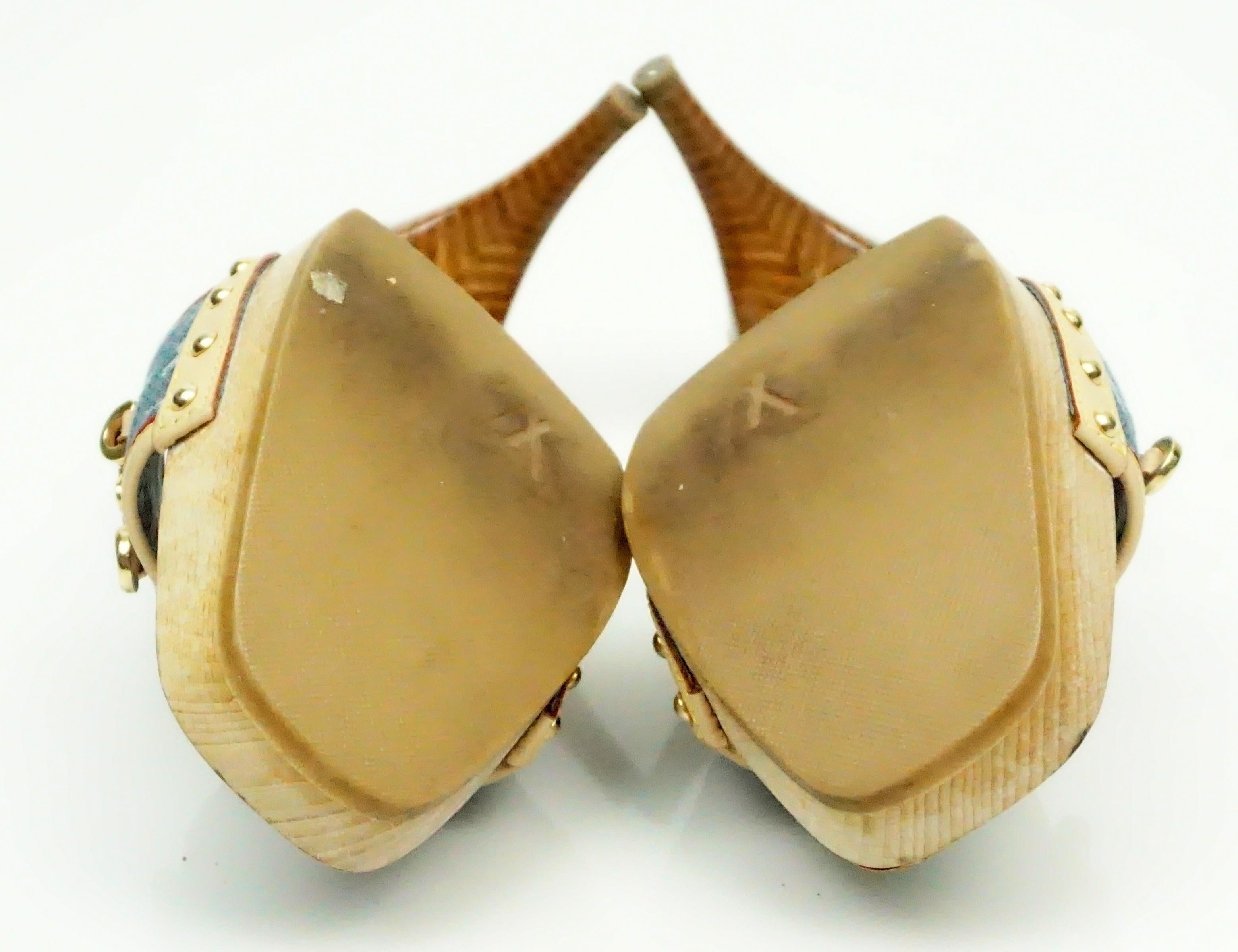 Louis Vuitton Denim Printed Slides - 37 For Sale at 1stDibs