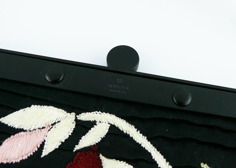 Gucci Rare Embroidered Japanese Flower Style Silk Handbag at 1stDibs ...