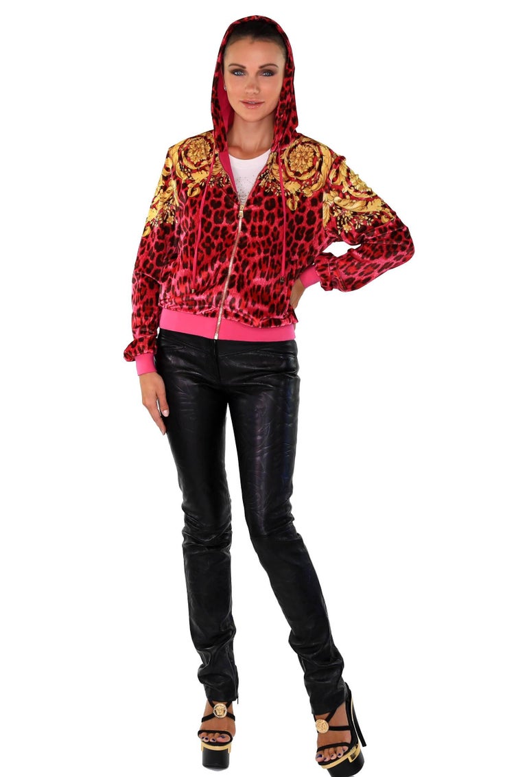 New Versace Pink Barocco Animalier Velvet Jacket at 1stDibs