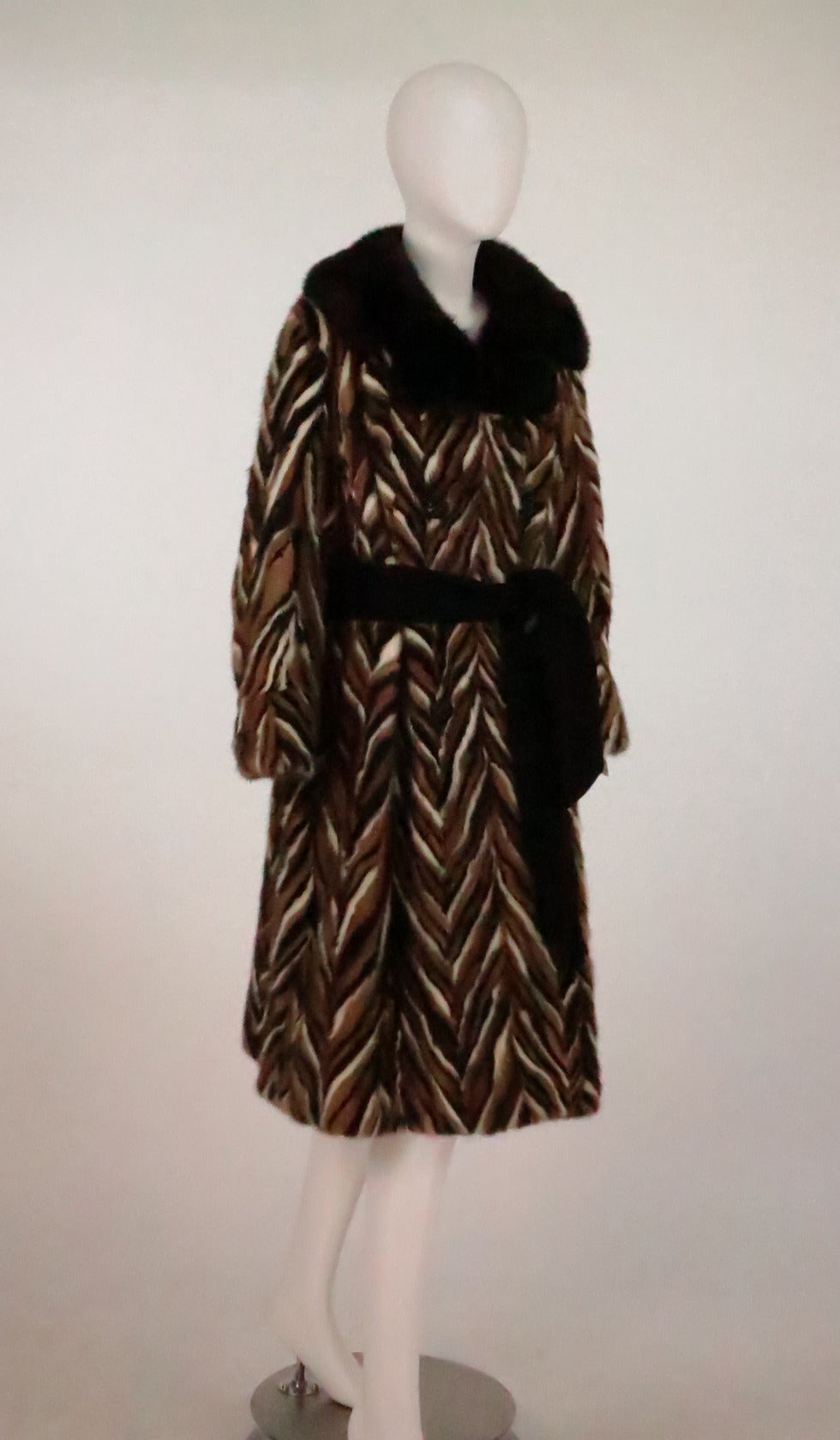 1970s Sensational chevron pieced triple colour mink fur coat For Sale ...