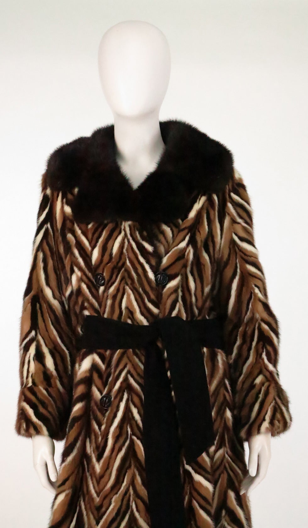 1970s Sensational chevron pieced triple colour mink fur coat For Sale ...
