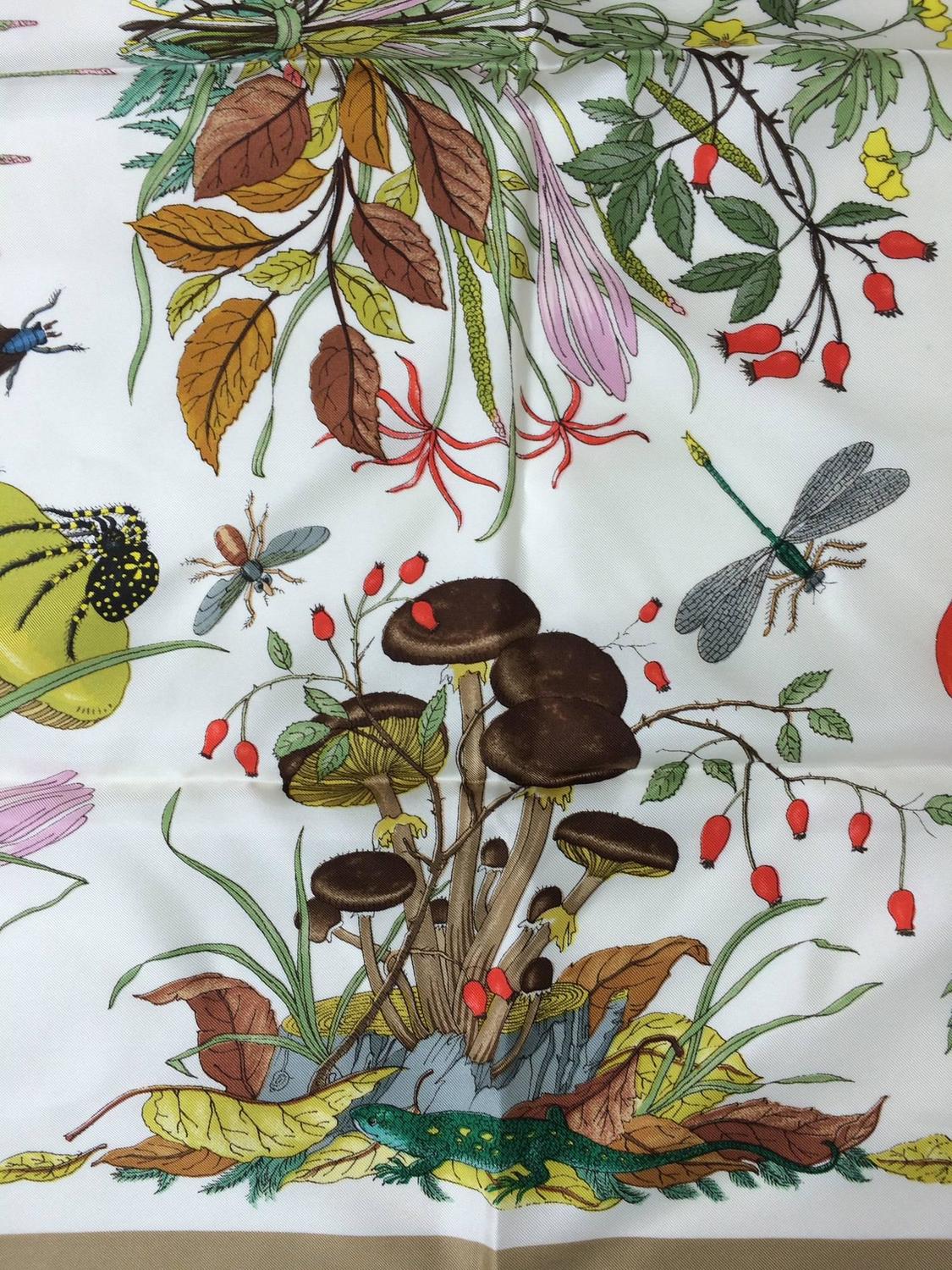 Gucci silk mushroom insect scarf designed by V. ACCORNERO 34" x 34" at ...