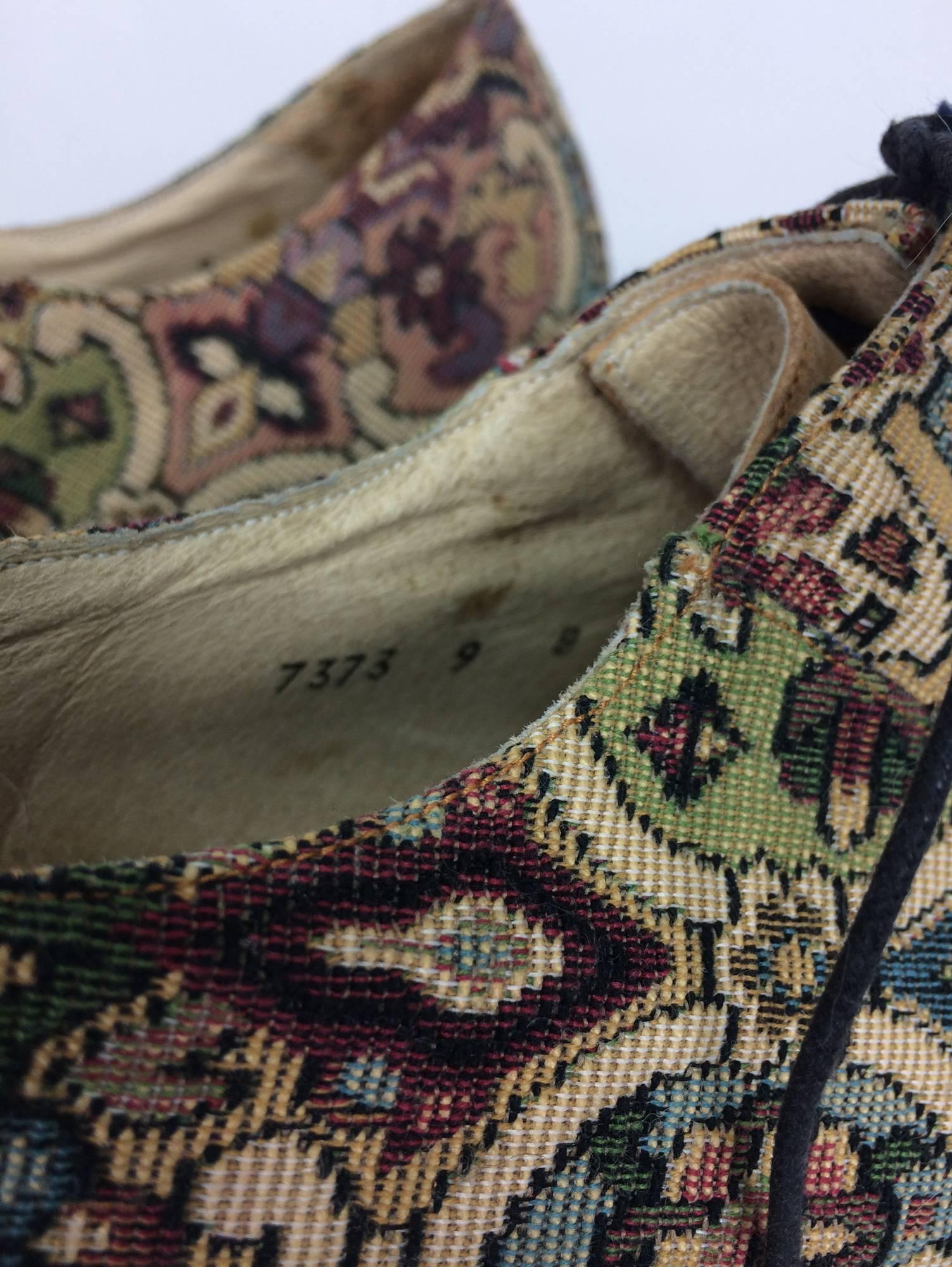 Vintage Kenneth Cole tapestry brocade Louis heel lace up shoes 9M 1990s For Sale at 1stDibs ...