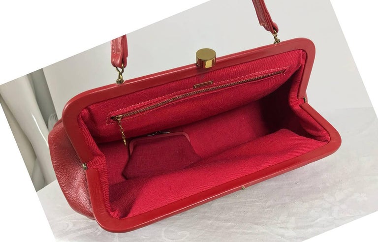 Roger Van S Red Pebble Leather Gold Hardware Handbag 1950s For Sale at ...