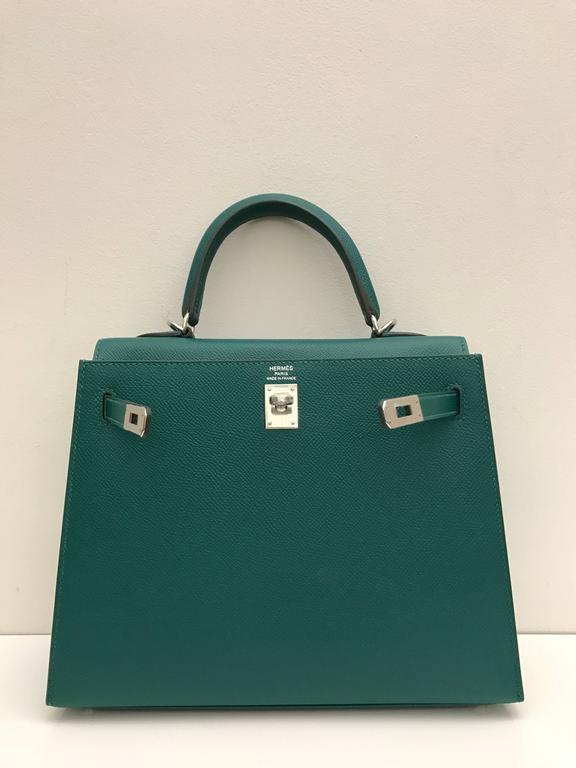 New Kelly 25 Green Malachite Epsom PHW For Sale at 1stDibs
