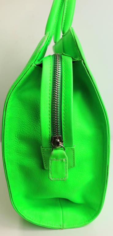 Gianni Versace Couture Neon Green Leather Bag For Sale at 1stDibs ...