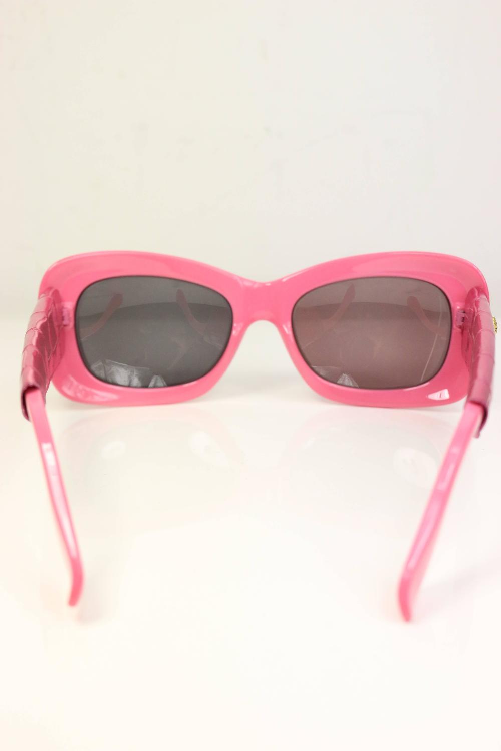 Gianni Versace Pink Croc Leather Sunglasses For Sale at 1stdibs