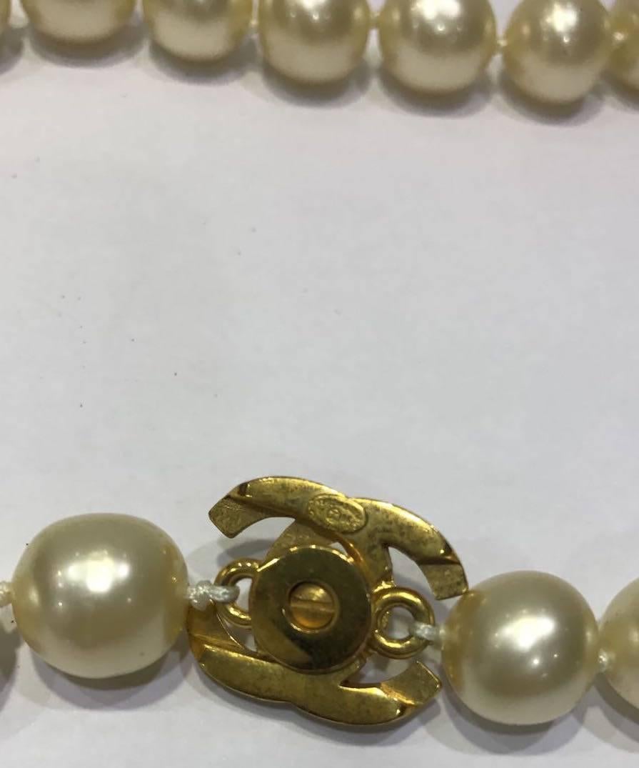 Chanel Classic Faux Pearl Necklace at 1stDibs