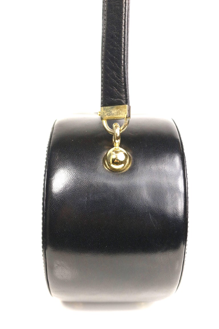Franco Bellini Black Lambskin/Patent Leather Round Shoulder Bag at ...