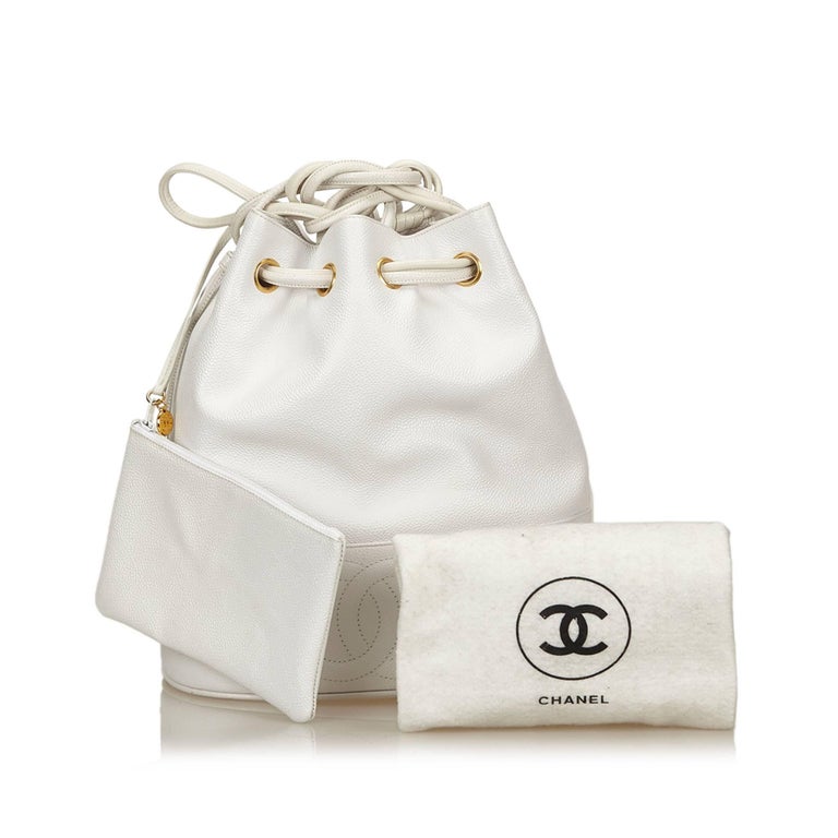 Chanel White Caviar Leather Drawstring Shoulder Bucket Bag at 1stDibs ...