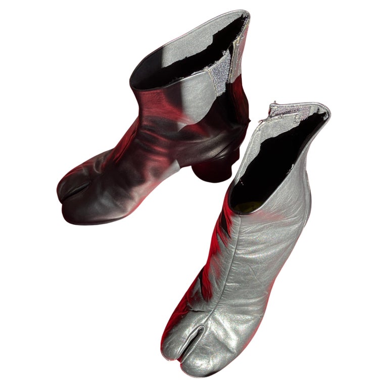 90s Margeila Tabi Black boots 39 For Sale at 1stDibs